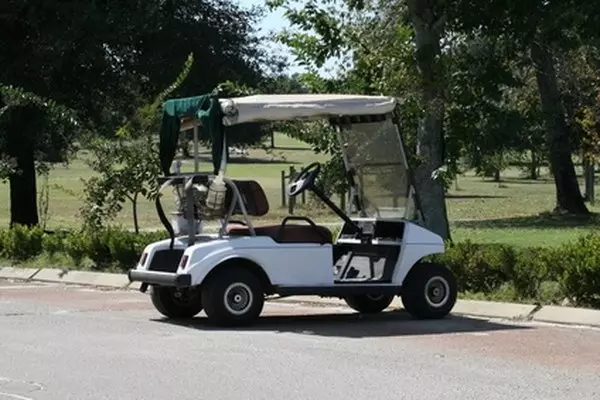 Spesifikasi Gerobak Golf EZ-GO