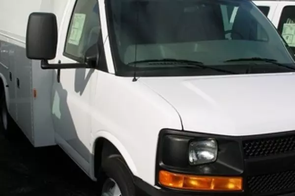 2005 GMC C6500 Specifoj