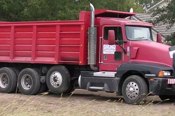 Het volume van de dumptruck berekenen